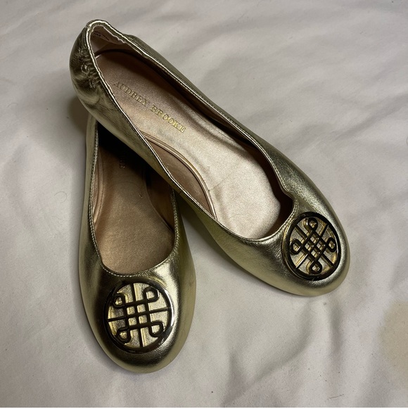 Audrey Brooke | Shoes | Audrey Brooke Kristin Gold Leather Toned Ballet ...